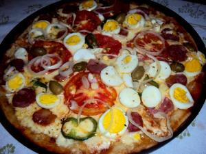 Calorias em 1 Porção Pizza portuguesa e Fatos Nutricionais?